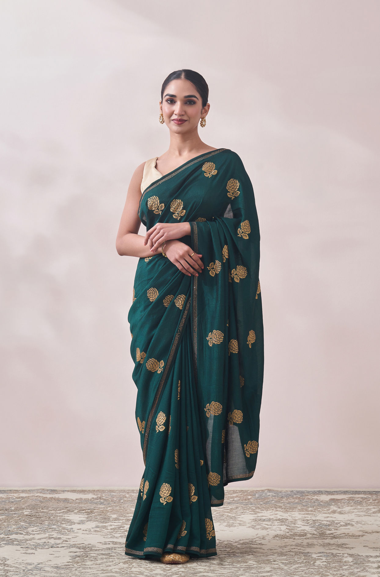Buy Bottle Green Patterned Saree Online in the USA @Mohey - Saree for Women