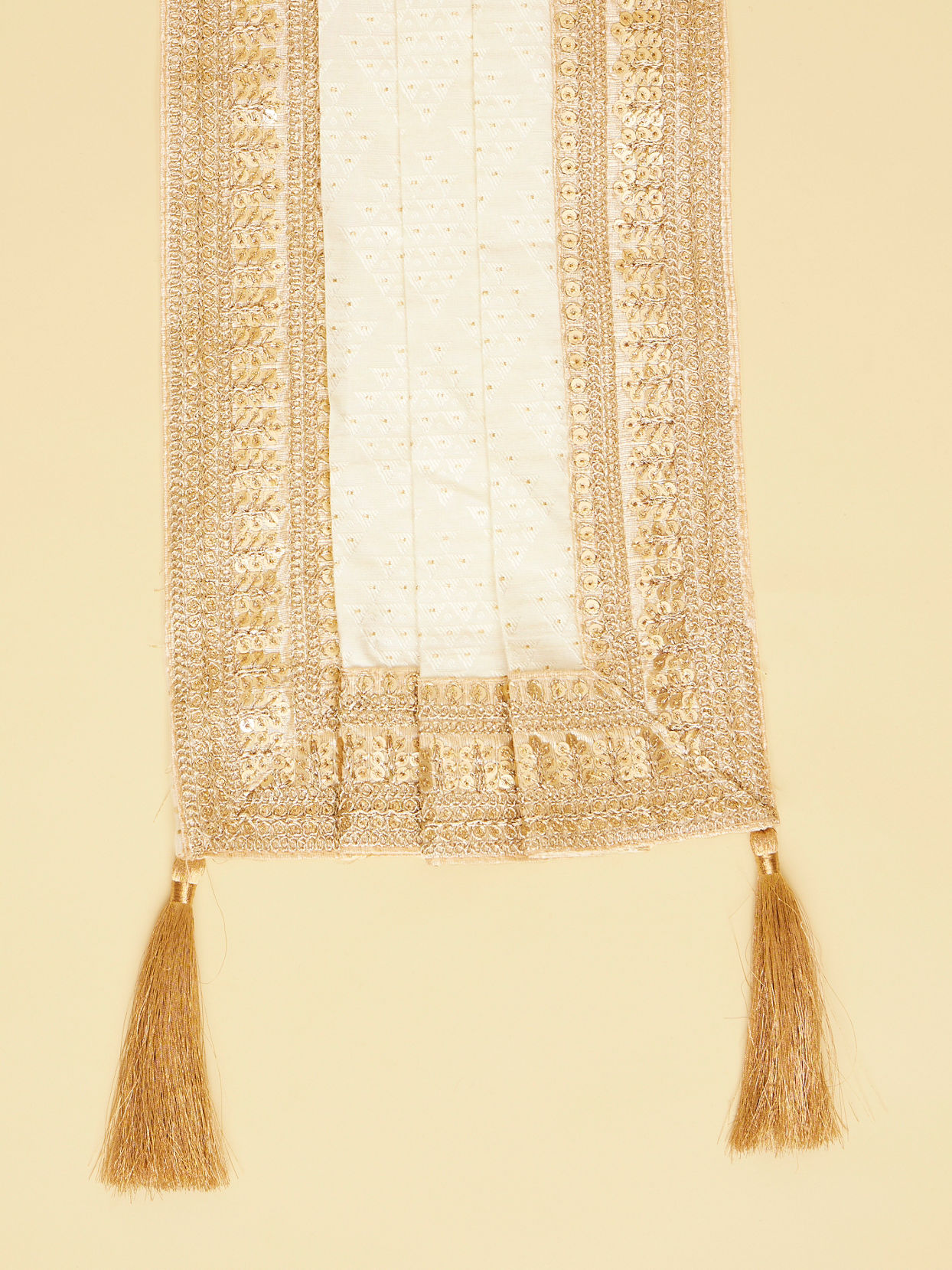 Buy Cream Diamond Patterned Stole Online in India @Manyavar - Dupatta ...