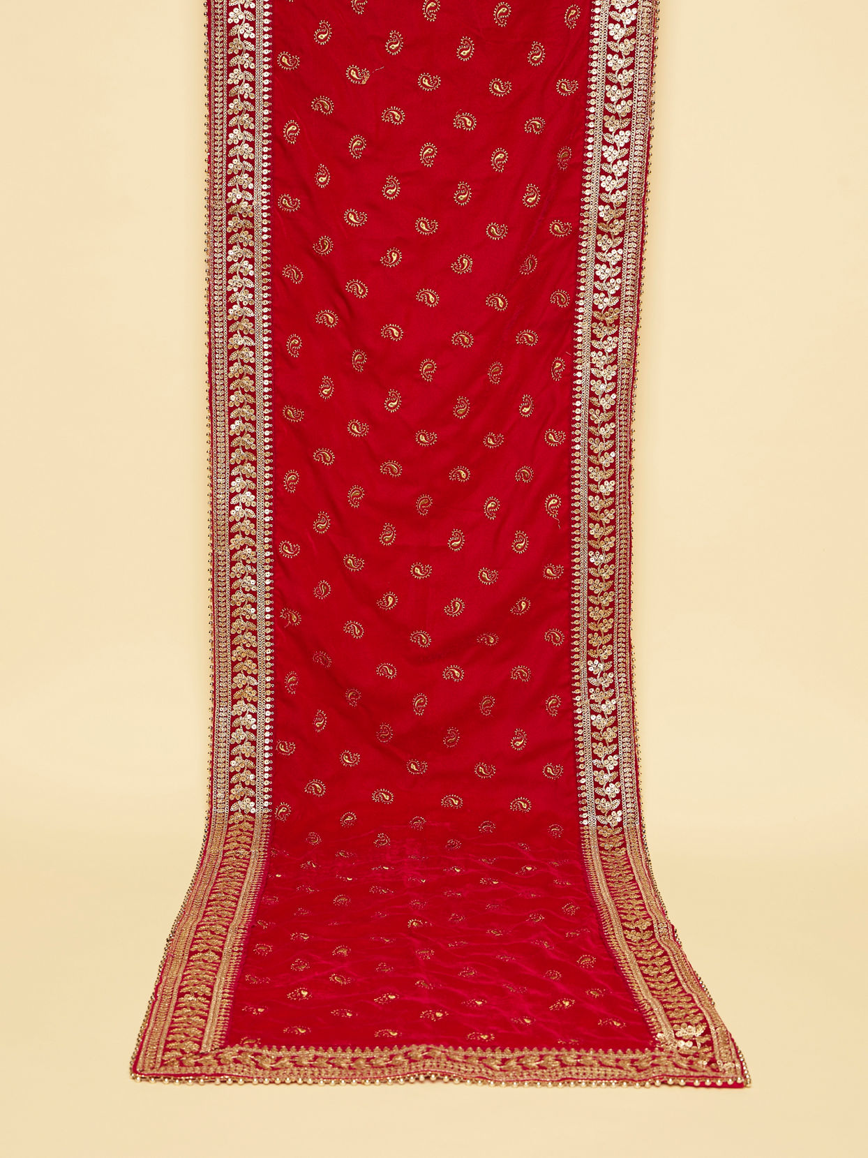 Buy Ruby Pink Paisley Patterned Stole Online in India @Manyavar ...