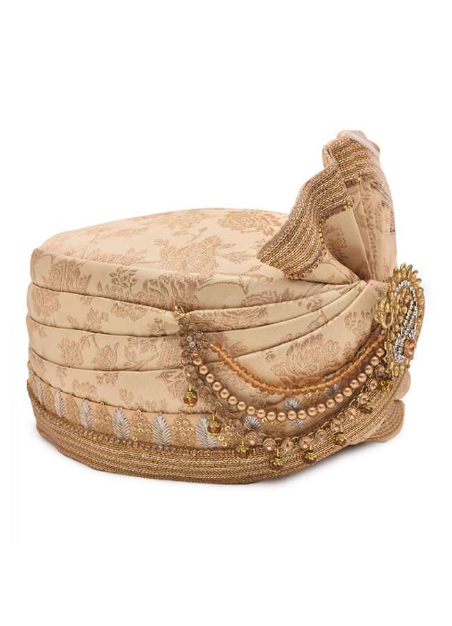 Buy Attractive Light Color Safa Online in the USA @Manyavar - Safa for Men