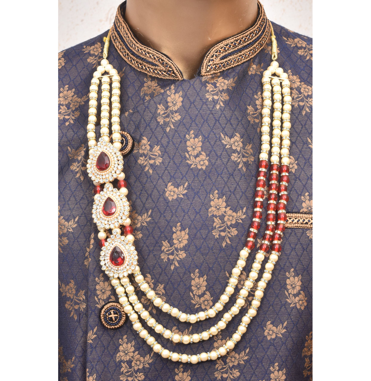 Mala for Men - Buy Regal Red Mala Online @Manyavar