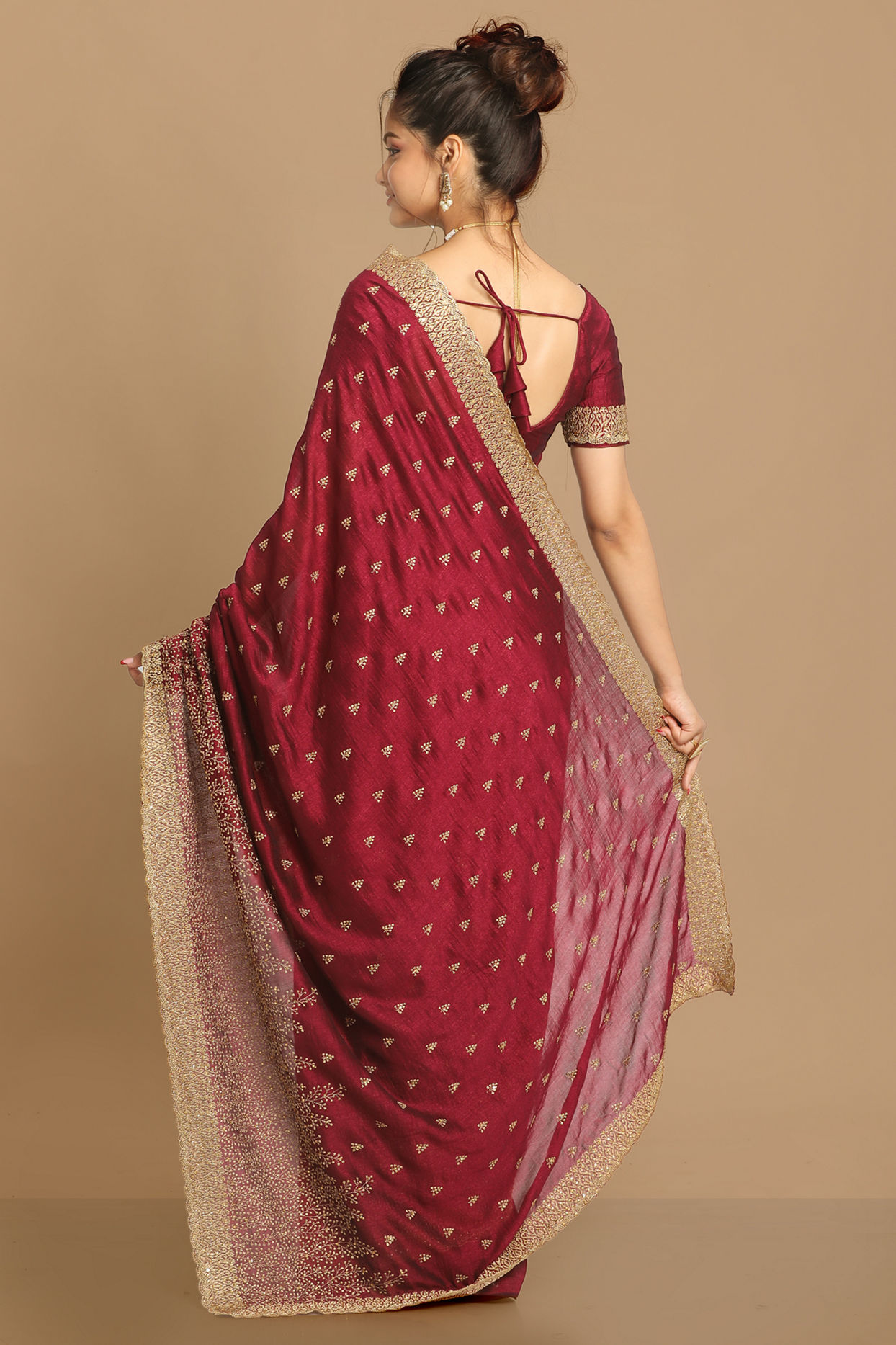 Buy Sensational Wine Saree Online in the USA @Mohey - Saree for Women