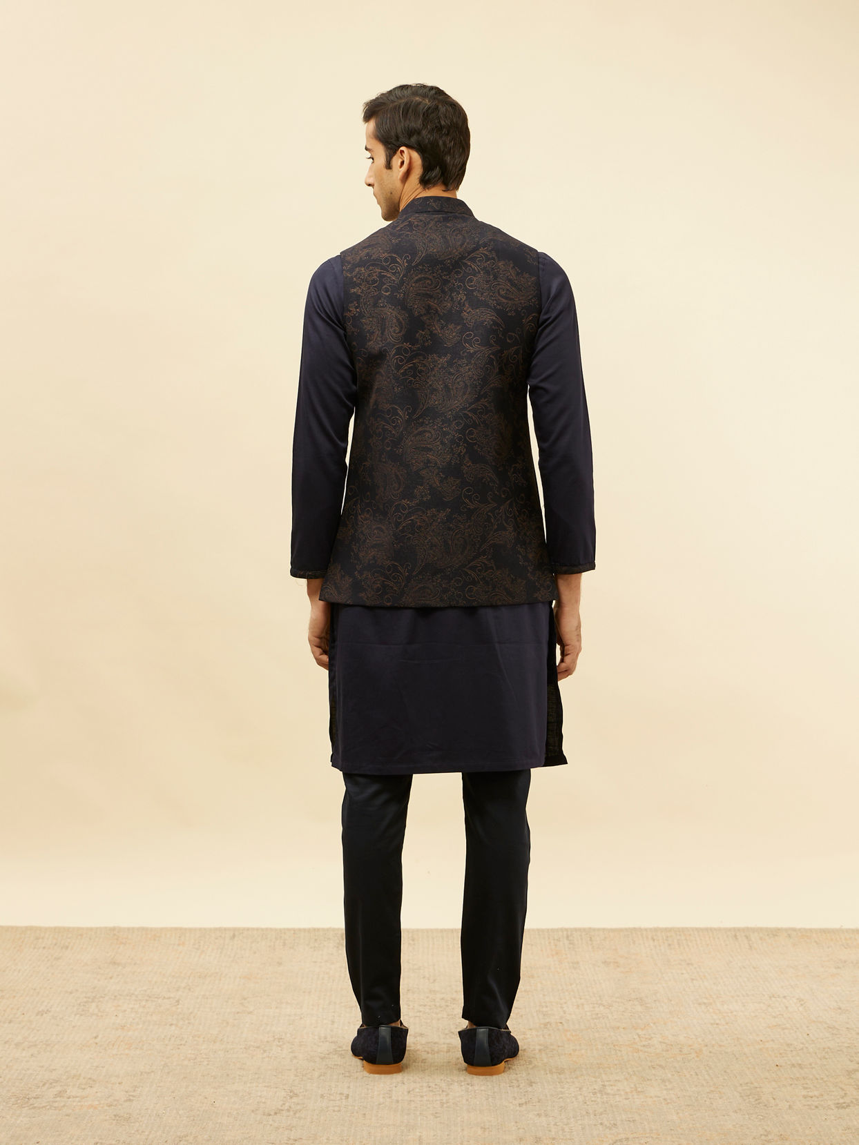 Buy Deep Blue Bel Buti Patterned Asymmetric Hem Kurta Jacket Set Online ...