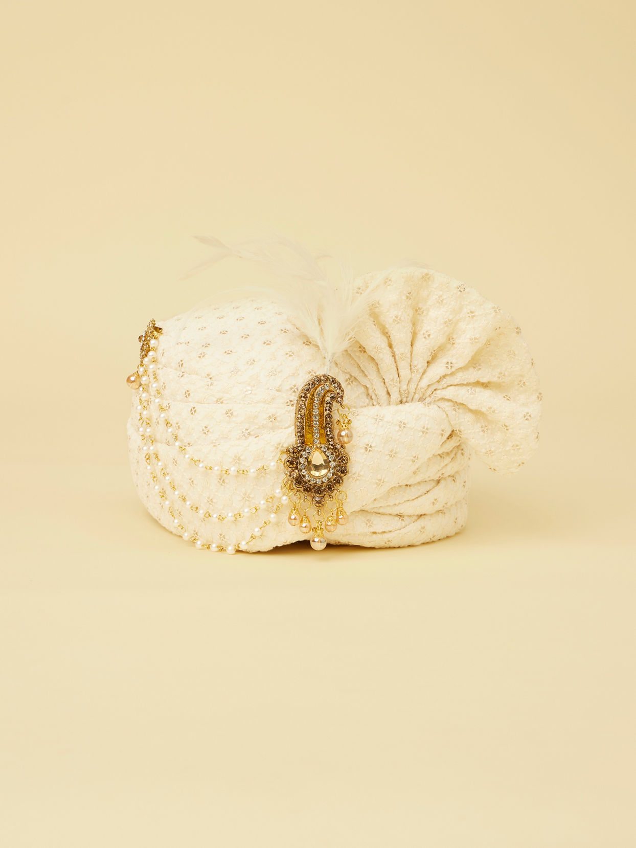 Buy Off White Lattice Patterned Safa with Paisley Kalgi Online in India ...