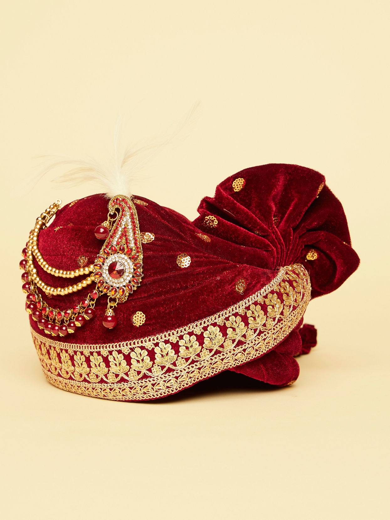 Buy Velvet Red Gold Embellished Safa Online in India @Manyavar - Safa ...