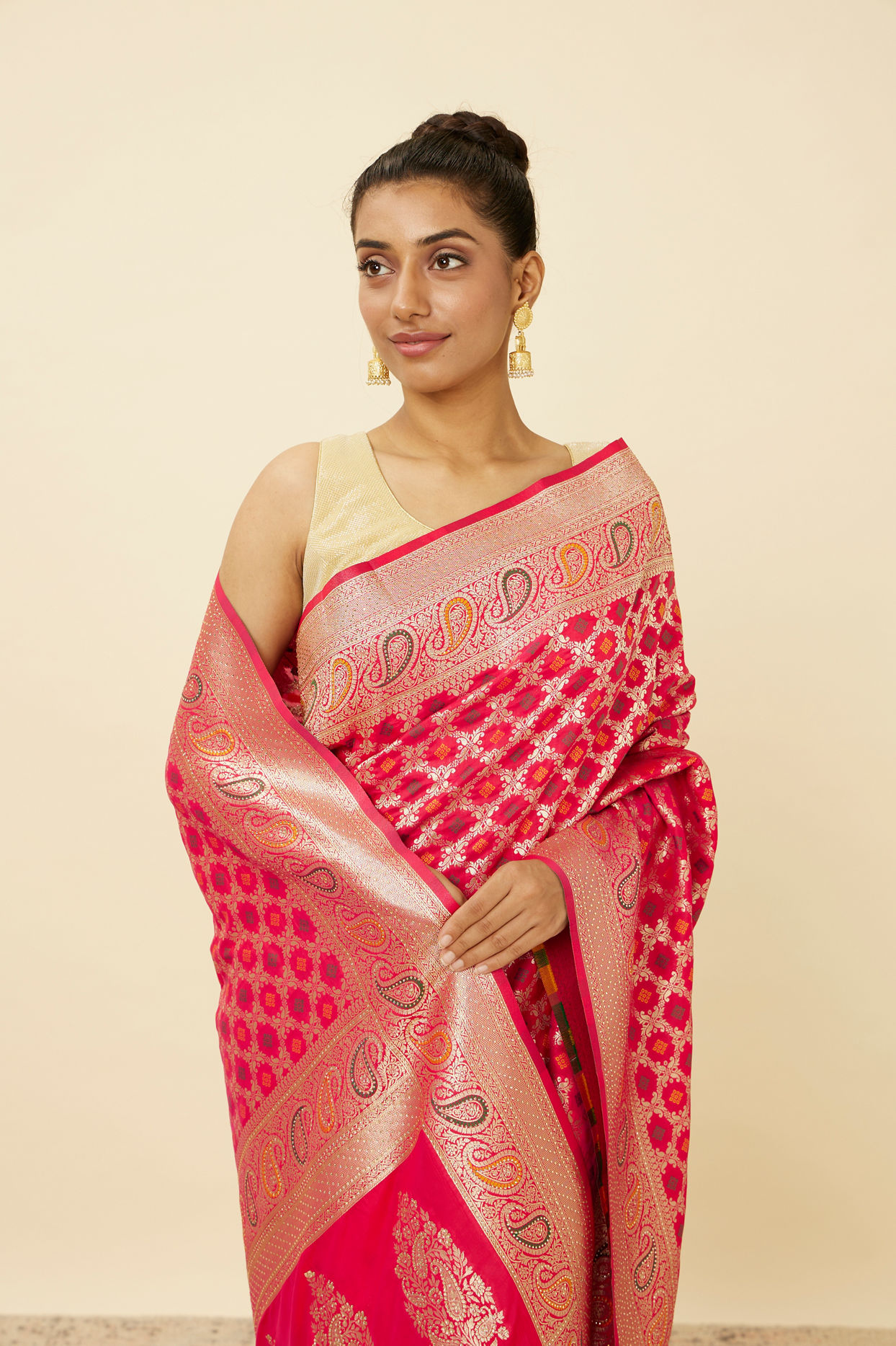 Buy Ruby Pink Paisley Patterned Saree Online in India @Mohey - Saree ...