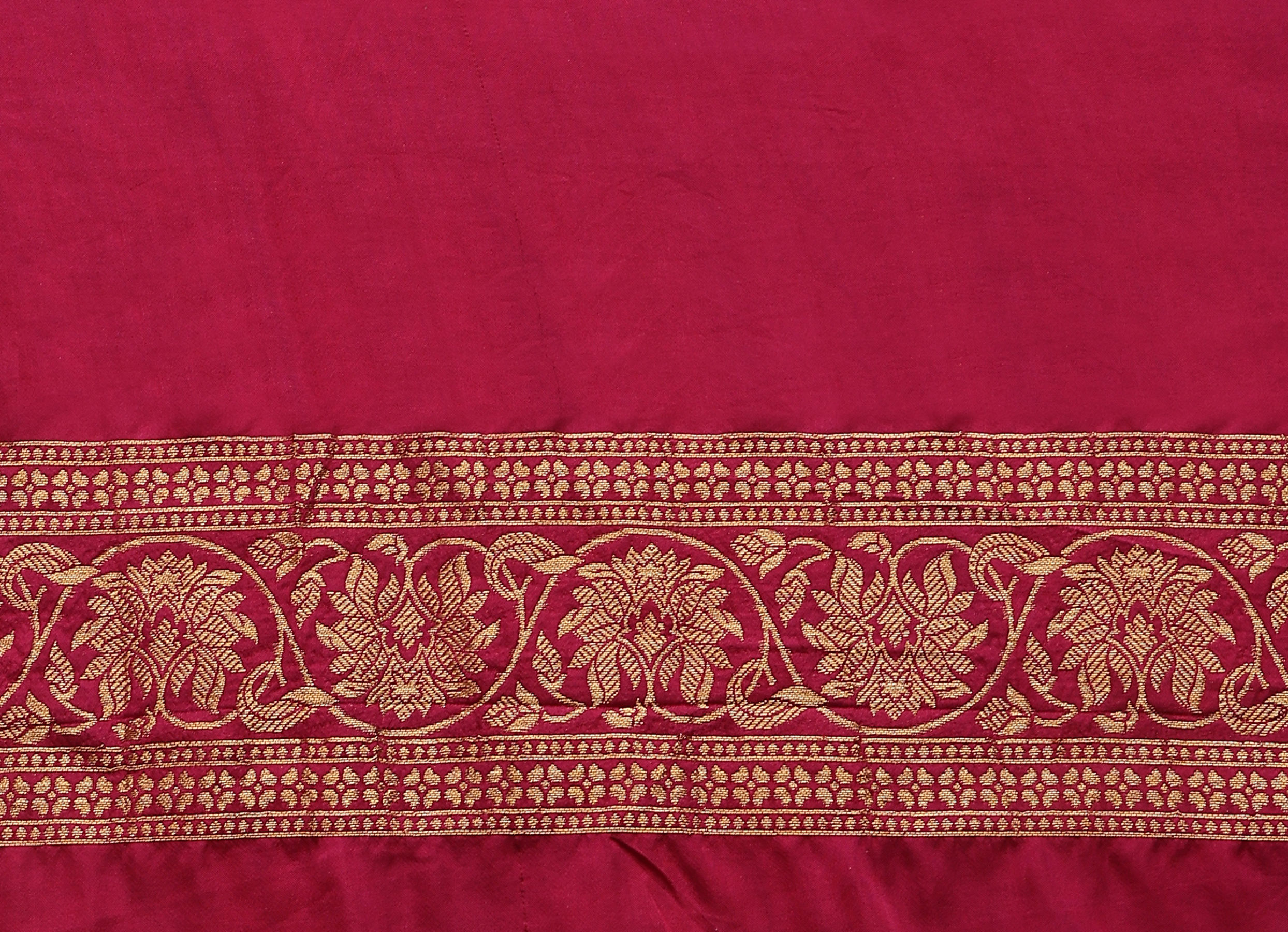 Buy Royal Blossom Rani Pink Saree Online in UAE @Twamev - Saree for Women